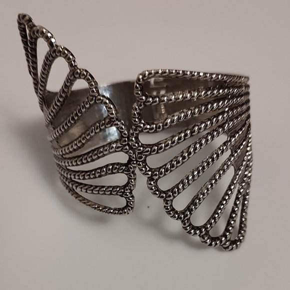 Jewelry | Silver Bracelet Off Sided Looking Like A Clam Shell Os | Poshmark